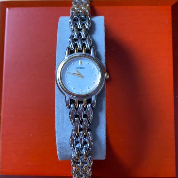 Seiko | Accessories | Seiko Japan Movement Two Tone White Face | Poshmark